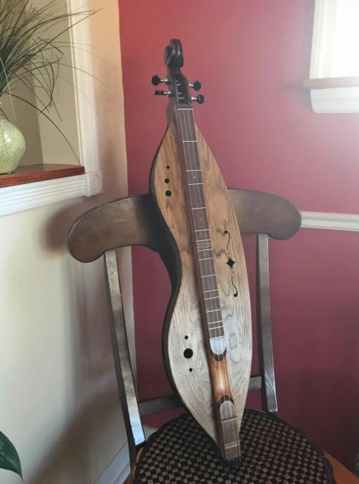 Carty Model Mountain Dulcimer - Photos - Bob | fotmd.com