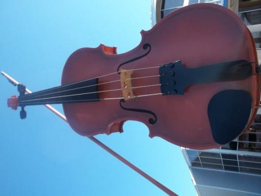 World's Largest Violin, In Sydney, Nova Scotia - Photos - Wendy Coons ...