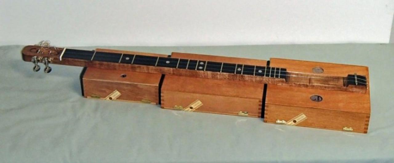 Cigar Box Mountain Dulcimer - Photos - Jim Bagsh | fotmd.com